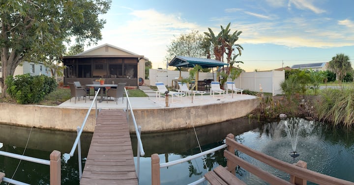 Coastal Cottage Waterfront Getaway Hernando Beach - Hernando Beach, FL