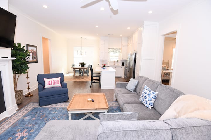 New Construction Home 2.1 Miles To Oxford Square - Oxford, MS