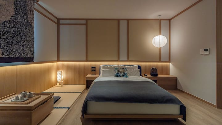 [아늑 호텔 해운대] 코스모스 수페리어 더블 #스파 #대형Tv #고급스피커 #힐링숙소 - Busan