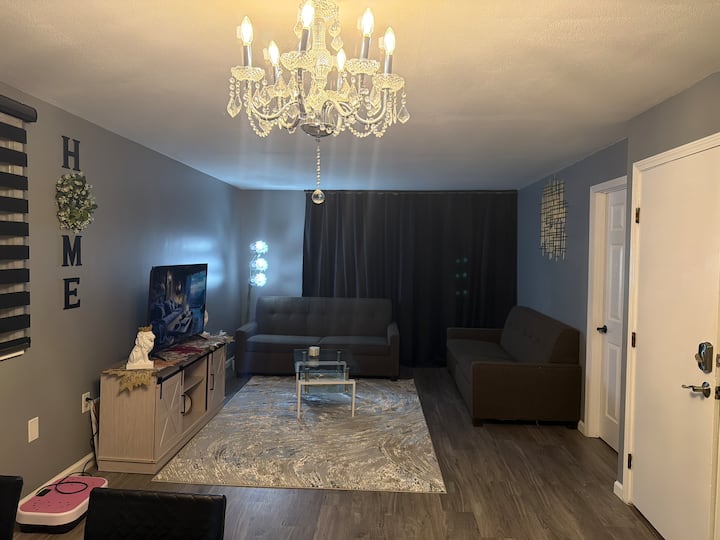 Your Home Away From Home In Syracuse - Syracuse, NY