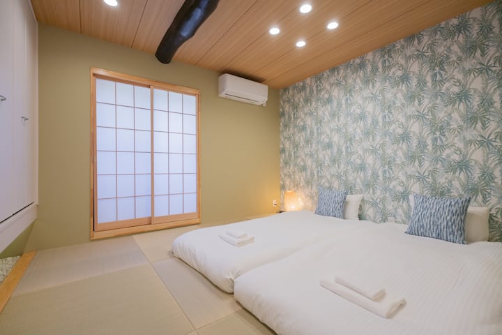 New Open! Entire Building For Rent In Tsuruhashi - Osaka