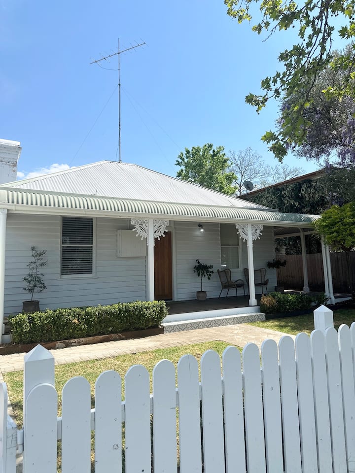 Liberty On Brae - Inverell