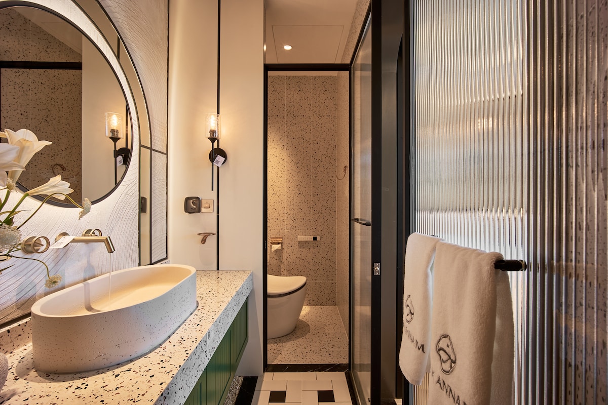 Y Lan Retreat | Balkon mit Riverside – Lux Annam - Häuser zur Miete in ...