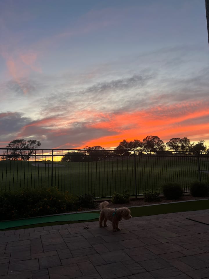 Condo With Private Backyard On Golf Course - 