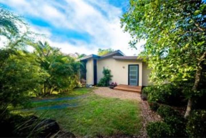 Seclude Rainforest Retreat - Bamboo Retreat - Proserpine