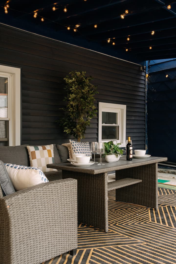 Family & Group Stay|sleeps 10 |Near Nyc + Backyard - Jersey City, NJ