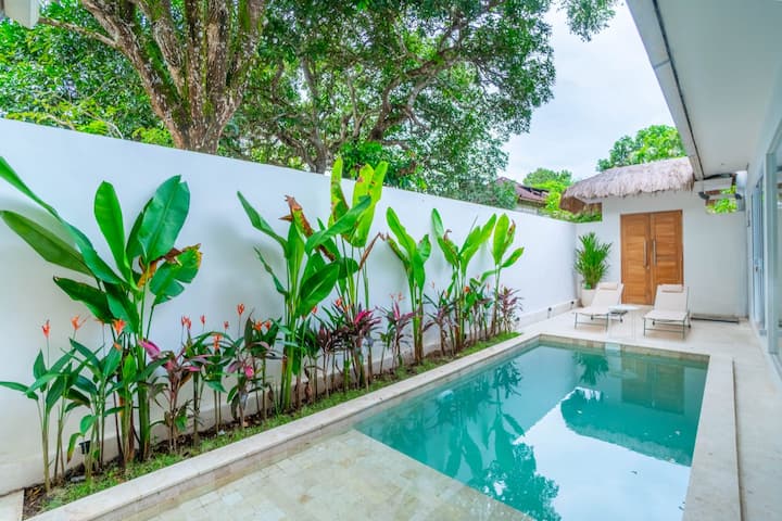 Sophisticated 1-bedroom Villa Hideaway With Pool - Úc