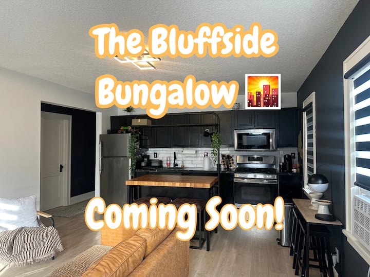 The Bluffside Bungalow - Downtown Views & Vibes - 세인트폴