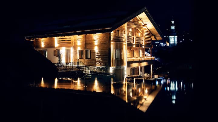 Chalet Unique Haut De Gamme Au Centre De La Clusaz - La Clusaz