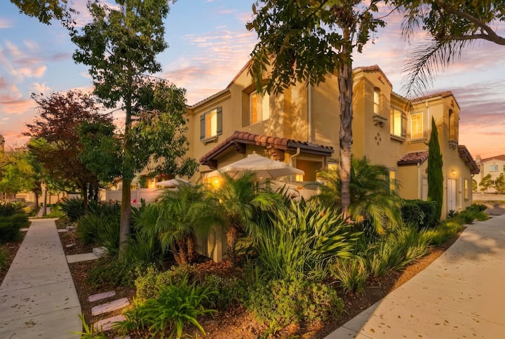 Family| King Beds| Bed Tree House| Pool~ Amenities - Chula Vista, CA