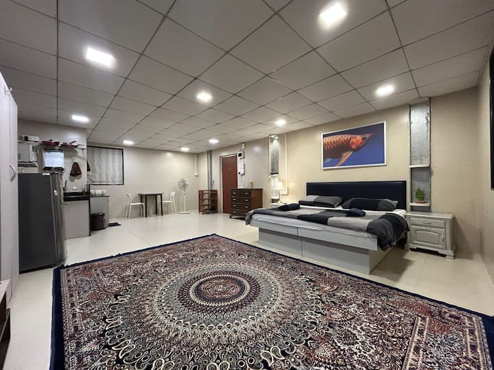 Arowana ~Spacious Studio At Chapel Road - ムンバイ