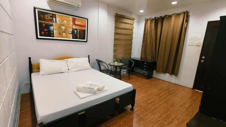 The Yellow Beach Villas - Binmaley
