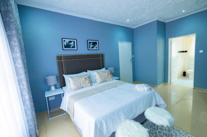 Richwell (Hot Water, Next To A Golf Club) - Harare