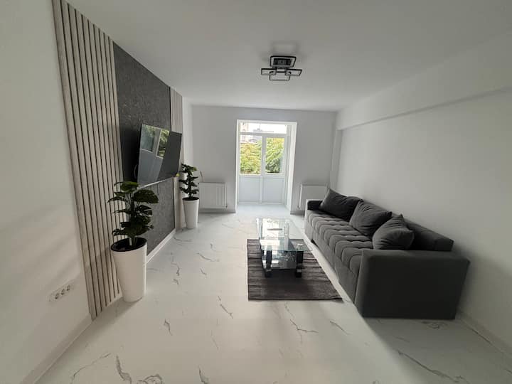 Apartament Centru - Bascov