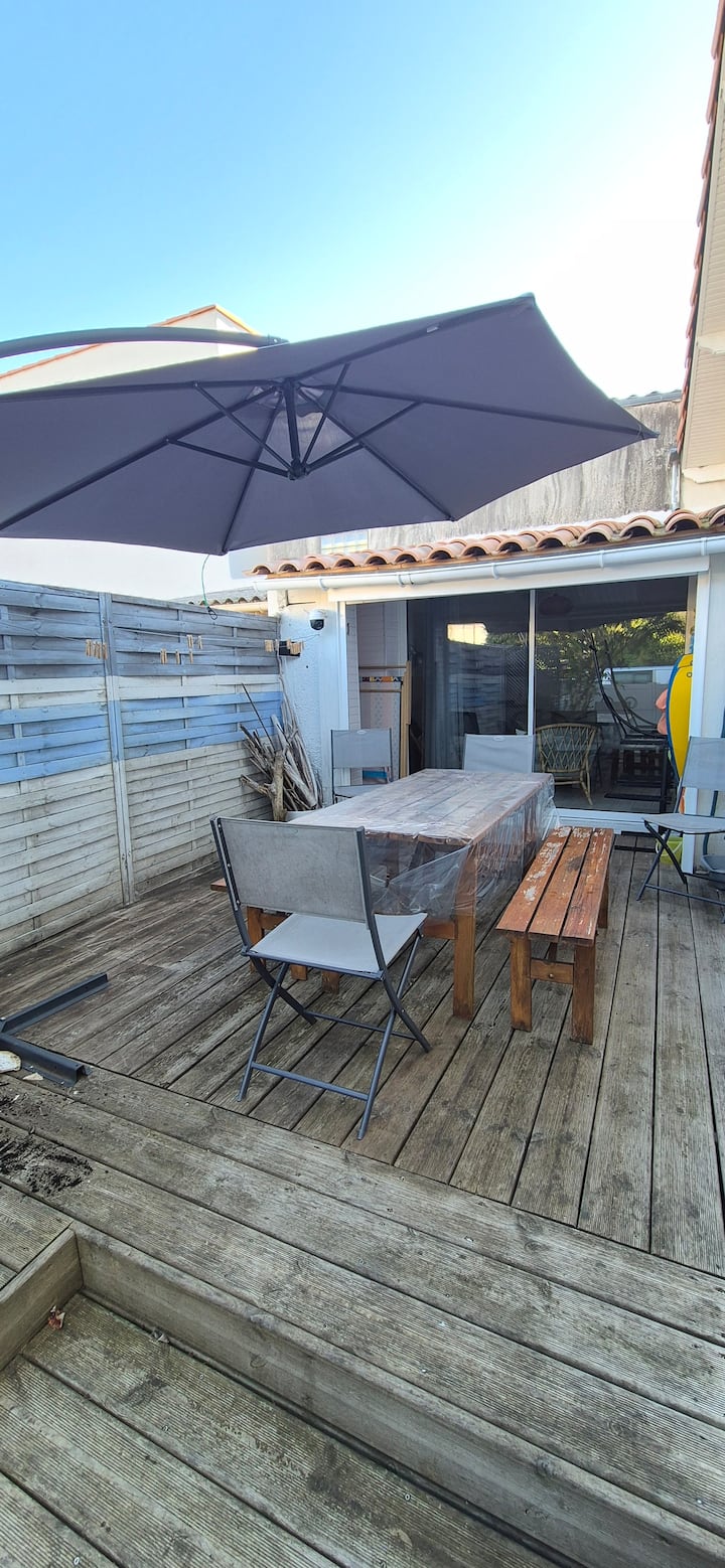 Maison Centre Ville De Meschers Pour 6 Personnes - Talmont-sur-Gironde