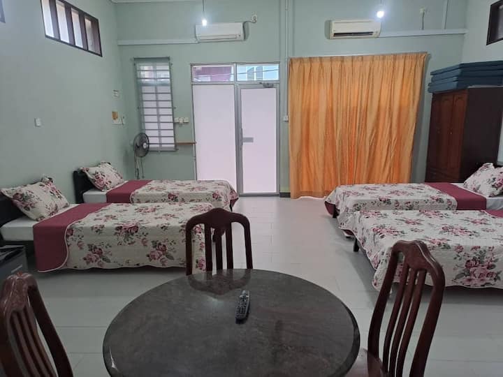 Studio-like Homestay In Kuala Terengganu - Bukit Payong
