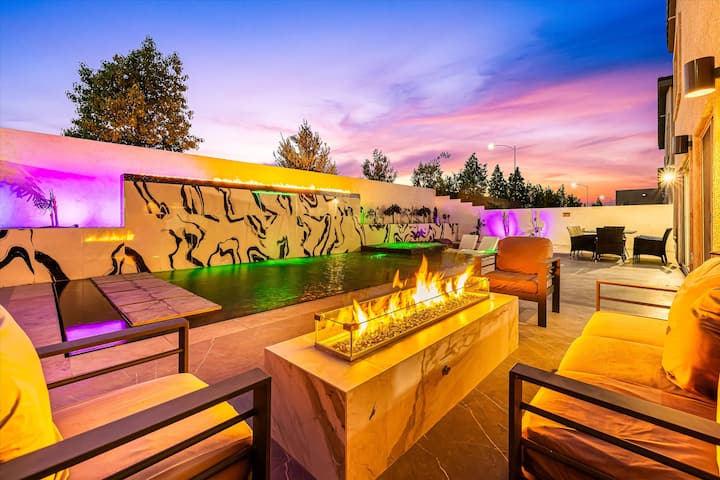 Vegas Luxe • Infinity Pool • Cinema Lounge • Ps5 - Las Vegas, NV
