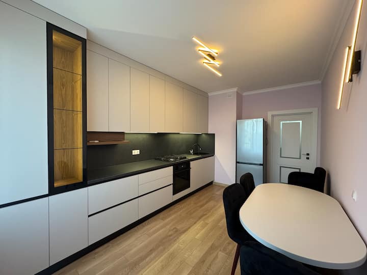 Stylish Apartment·central Location· New Building - Chișinău