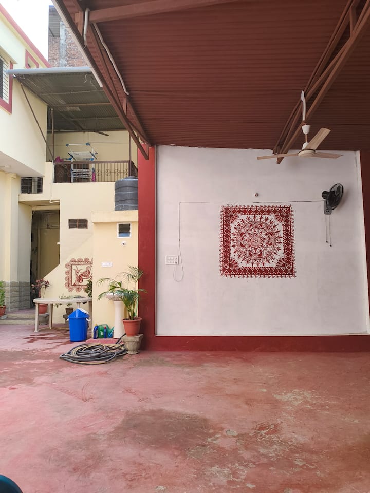 Shree Narayan Bhakt Niwas - Ujjain