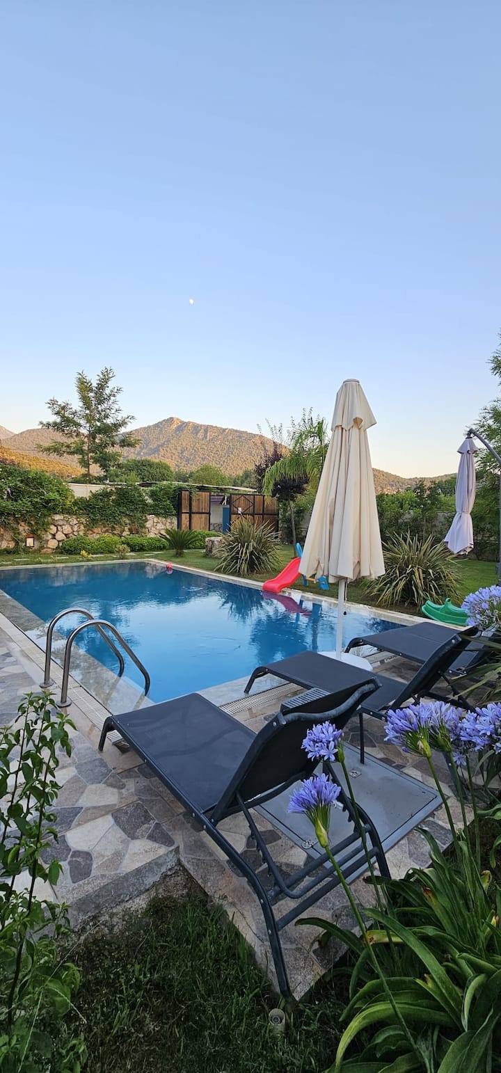 2+1 ÖLüdeniz'de Jakuzili Havuzlu Lüx Villa Kayaköy - Kayaköy