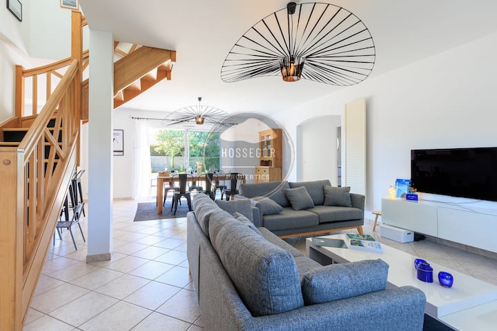 Villa Seignosse Bourg - 8 Adts + 2 Kids - Pool - Hossegor