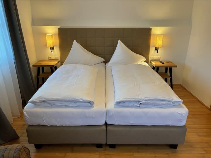 Schlössl Unterm Rain - Studio - キッツビューエル