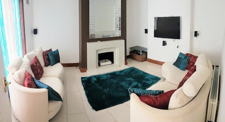 Modern Family And Executive Home In Sixmilebridge - Limerick City