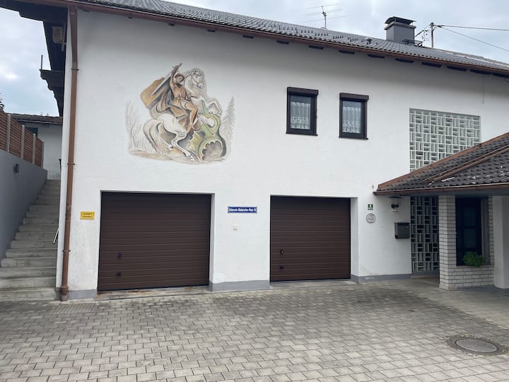 Haus Mit Garage, 2 Schlafzimmer, Bad, Wc - Wasserburg am Inn