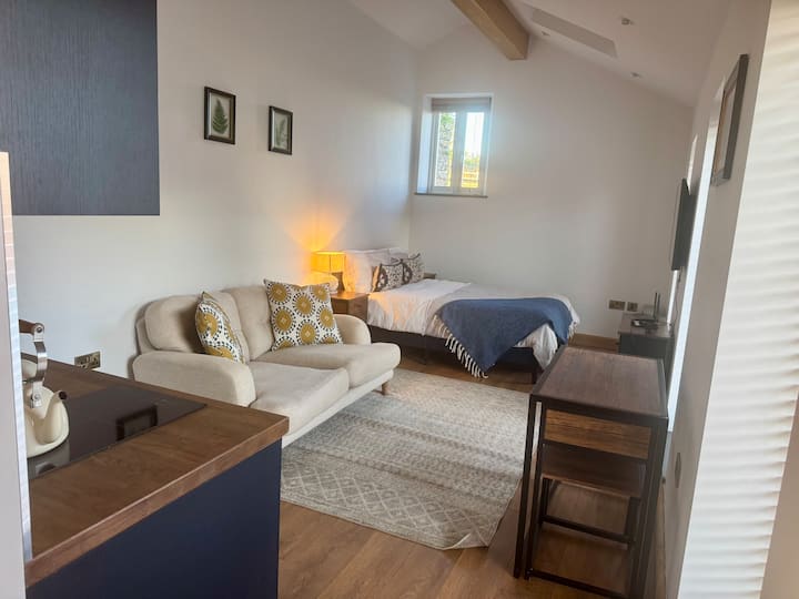 The Shippon - Noss Mayo