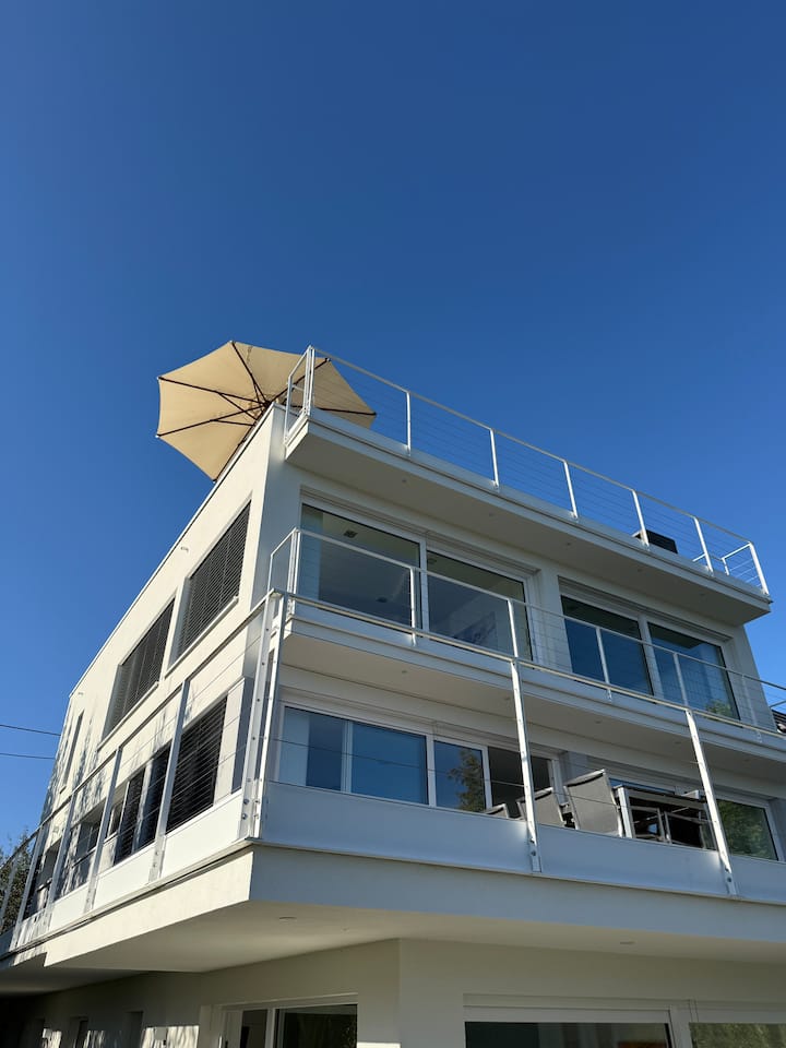 Luxury Villa | Panoramic Views - Stuttgart Airport (STR)
