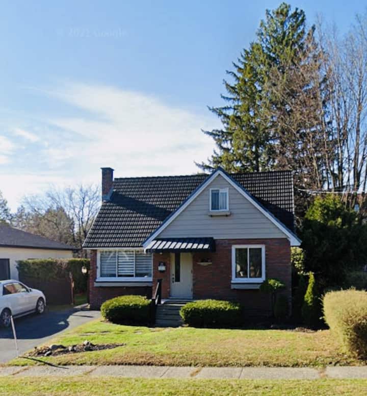 Maison De Vacances Lumineuse à 5 Minutes Du Zoo - Granby