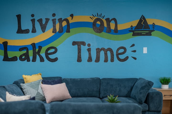 Lakeview+ Shuffleboard Bowling + Wildlife Spotting - Leesburg, FL