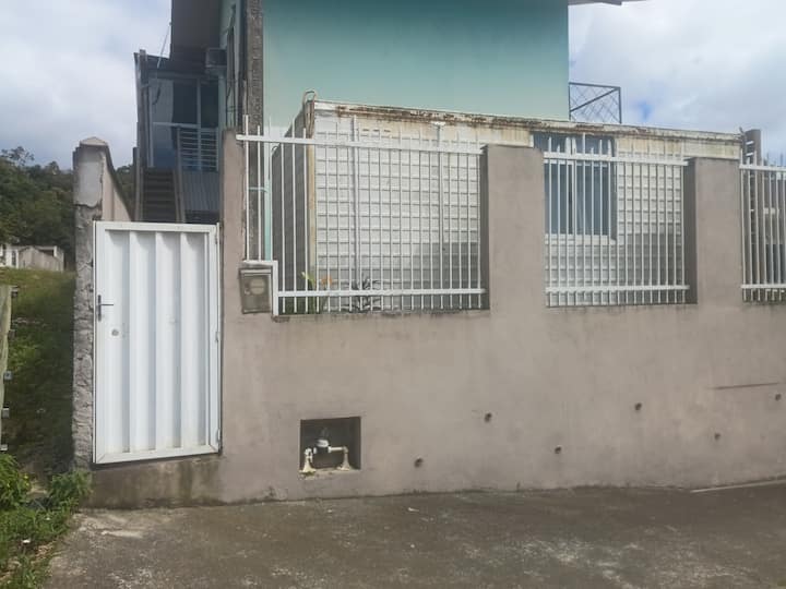 Casinha Container Casa Blanca - Penha