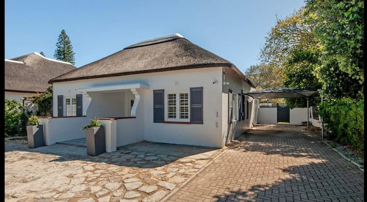 Hermanus Garden Studio 1 - Hermanus