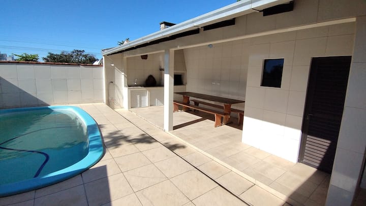 Casa 5 Quartos | Piscina | 900m Da Praia - Navegantes