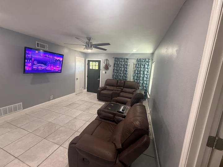 Easy Access Dfw! - North Richland Hills, TX