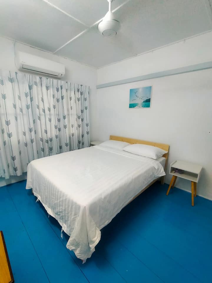 A-11 Homestay ~ Peace, Easy & Cozy - 大港