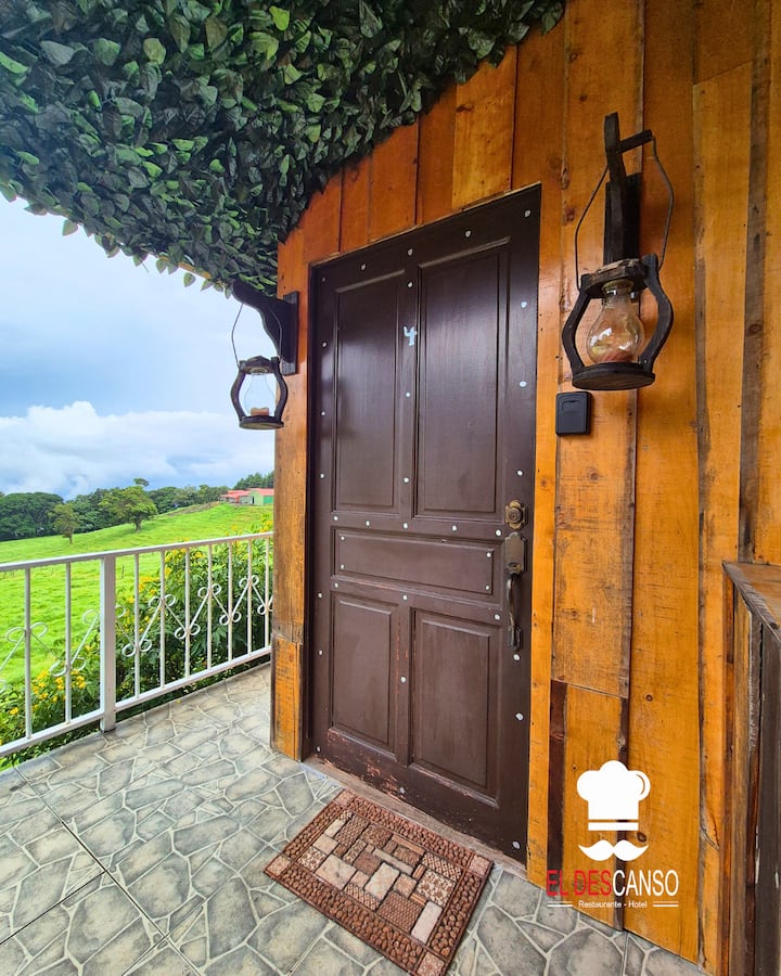 Habitación Rustica Y Cómoda Para 6 Personas. - Bajos del Toro