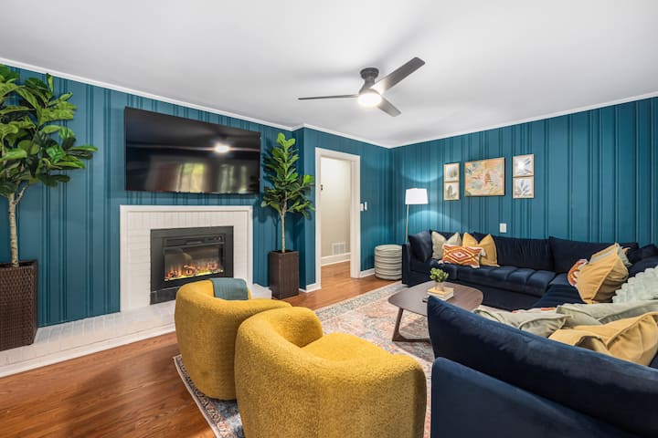 Pool+hottub+pickleball+firepit+gameroom+playground - Charlotte, NC