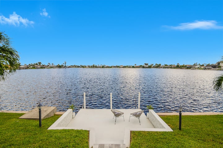 The Waterfront Fishing Retreat - Cape Coral