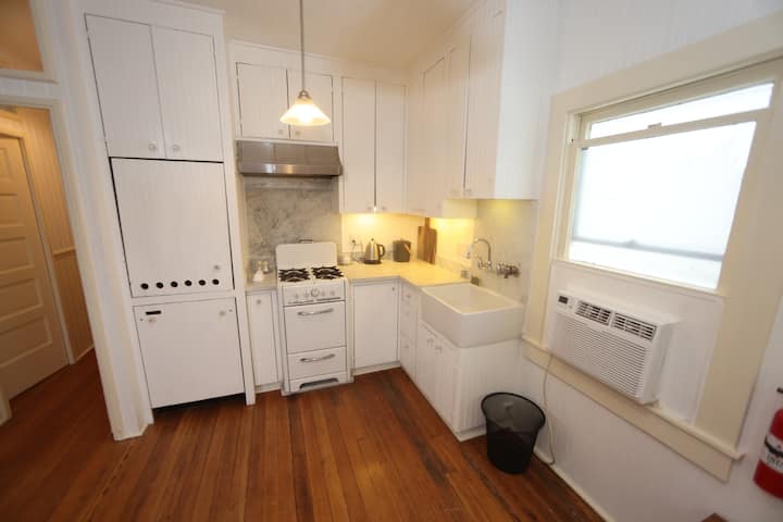 Historical Three Bedroom Apartment In Walnut Grove - Thornton, CA