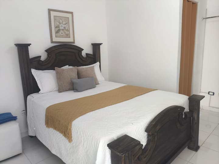 Hostal Y Piscina El Lugar Perfecto Para Ti - La Romana
