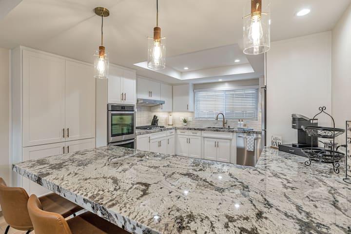 Fully Furnished 3br With Office & In-unit Laundry - Santa Clara