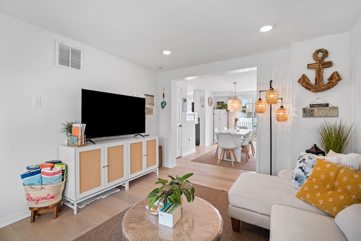 Fenced Yard + Dog Welcome + Near Atlantic City - Brigantine, NJ