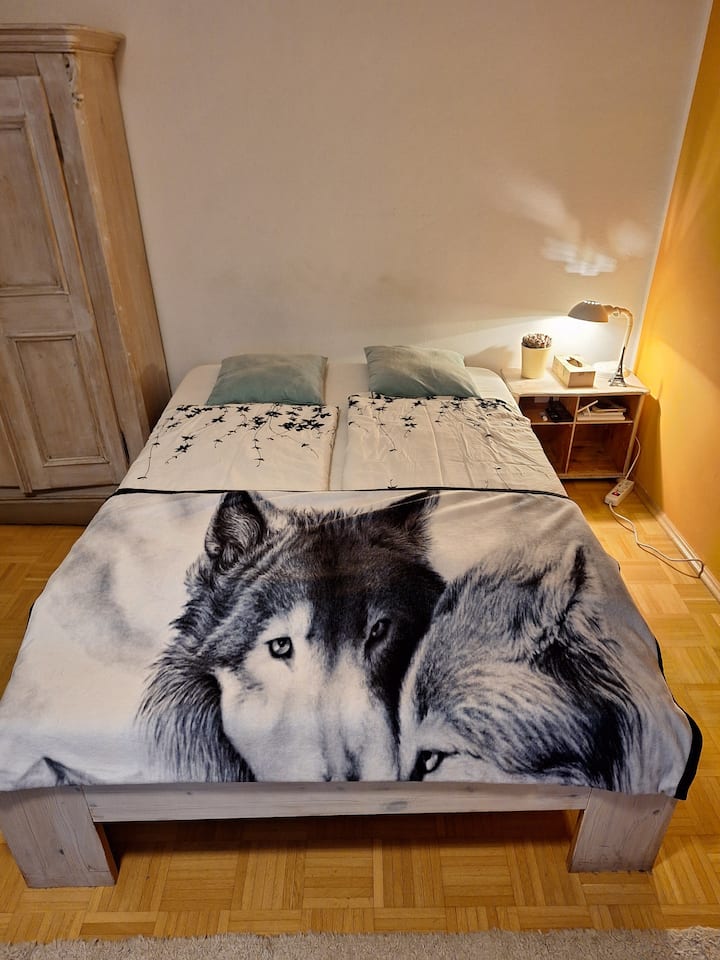 Gesamte Wohnung 5 Min. Vom Oktoberfest Entfernt - Planegg