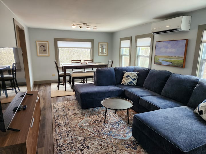 Newly Updated 3 Br Apartment Close To Acadia - Southwest Harbor, ME