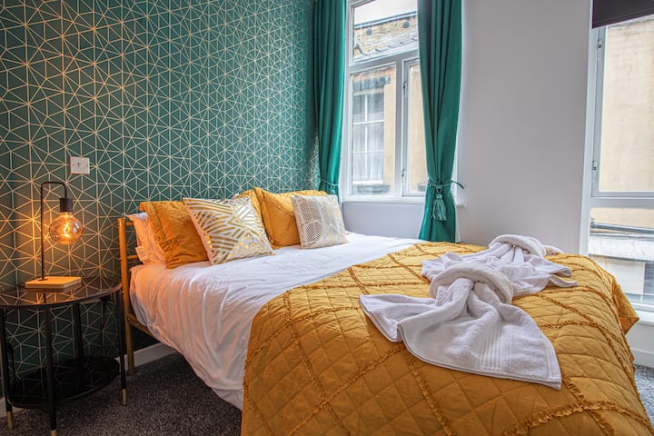 King Bed - Central, Quiet & Cosy. Refurbished - Halifax, Royaume-Uni