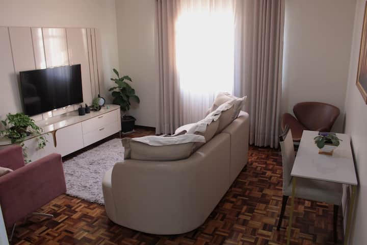 Apê Aconchegante Próx. A Uel Puc E Shopping Catuaí - Londrina