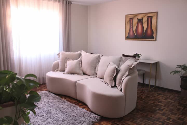 Apto Confortável C/ Self Check-in | Uel E Catuaí - Londrina