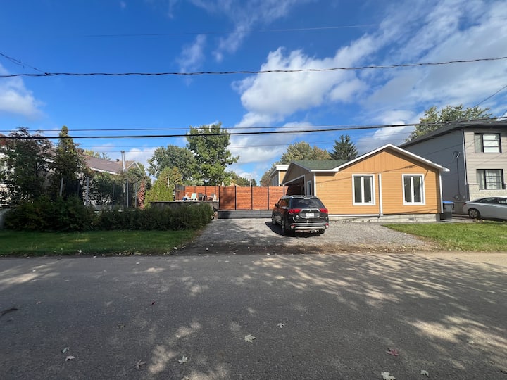 Belle Maison Lumineuse Idéale Pour Des Vacances - Mirabel